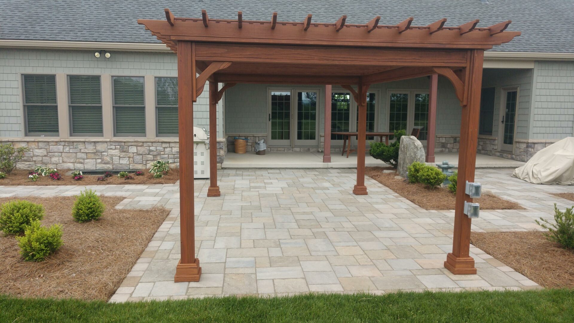 Garden Structure Design And Installation Services | Hanselman Landscape ...